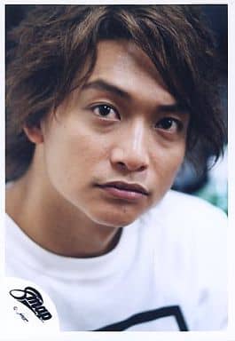 SMAP / Shingo Katori / Face Up / Camera Eye View / Shirt White ...