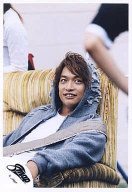 SMAP / Shingo Katori / Upper body ・ Jacket with gray hood ・ Inner layer ...