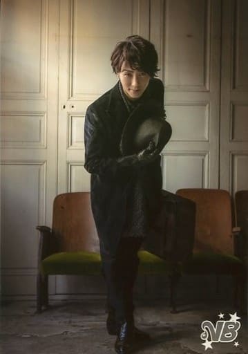 Hiroki Suzuki / Whole Body / Costume Black / Forward Bending / Right Hand Bending Hat / Left ...