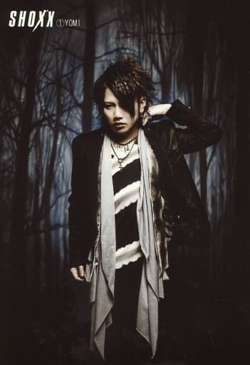 Naightmare / YOMI / Above the knees / Costume black / White / Left hand raised ・ "SHOXX May 2015 ...