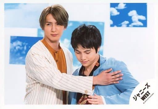 Official photo (Johnnys) / idol / Johnny's West Johnny's West / Ryusei Fujii / Daiki Shigeoka ...