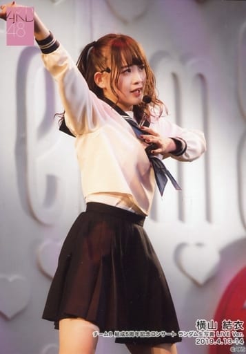 Official photo (AKB48, SKE48) / idol / AKB48 Yui Yokoyama / Live Photo / Above the Knee / Black ...