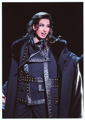 Takarazuka Revue (Hanagumi) / Rei Yuzuka / Live Photo / Upper Body ...