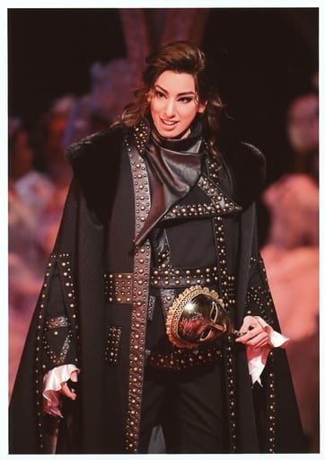 Takarazuka Revue (Hanagumi) / Rei Yuzuka / Live Photo / Above Knee ...