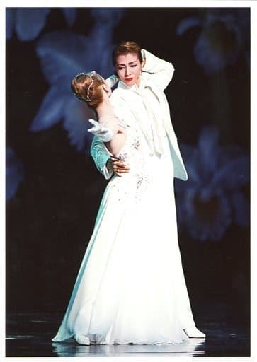 Takarazuka Revue (Star Troupe) / Kei Aran / Asuka Tono / Live Photo ...