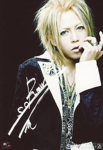 Official photo (male) / visual kei rock band / SCREW Screw / Manabu ...