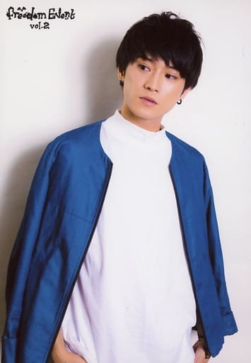 Official photo (male) / actor Motohisa Harashima / Upper Body, Costume ...