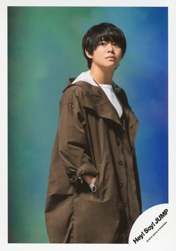 Official photo (Johnnys) / idol / Hey! Say! JUMP Hey! Say! JUMP / Daiki Arioka / Above-the-knee ...