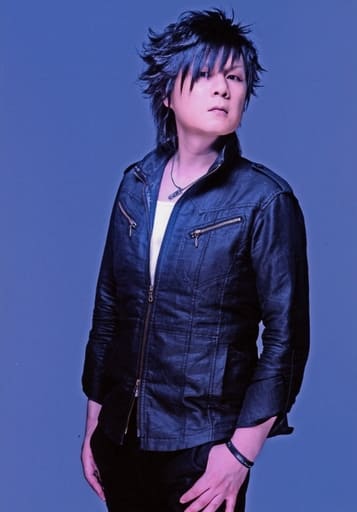 Official photo (Male) / visual kei Band / C4 C4/Tomoi / Above knee ...