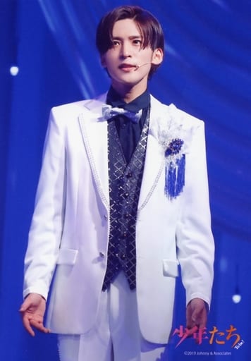 Official photo (Johnnys) / idol / Snow Man Snow Man / Meguro Ren / Live Photo / Above the Knees ...