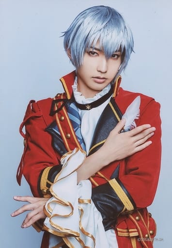 Official photo (male) Taka (Shimotsuki Hayabusa) / Upper body / Right ...