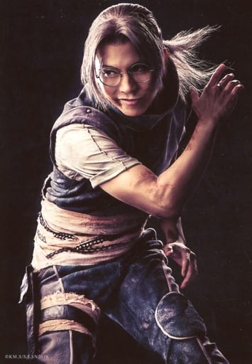 Official photo (male) / actor Ryosuke Okada (Yakushi Kabuto ...