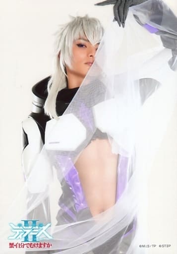 Official photo (male) Kotaro Ito (Subaru Beyond) / Above-the-knee, Cloth-white, Background-white ...
