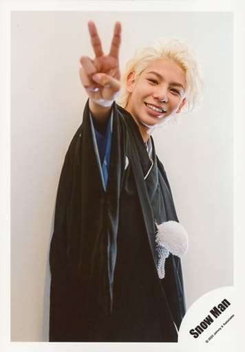 Official photo (Johnnys) / idol / Snow Man Snow Man / Raul / Above-the ...