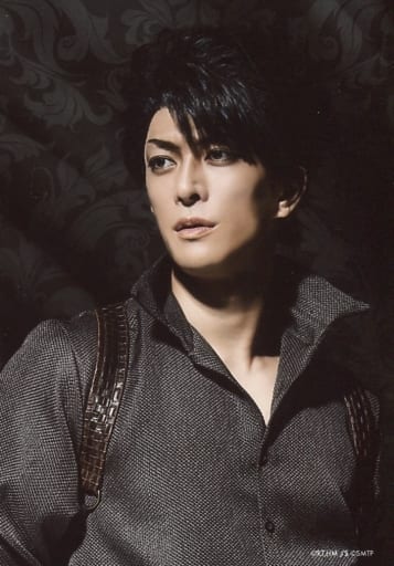 Official photo (male) / actor Yuki Kimisawa (Sebastian Moran) / Bust Up ...