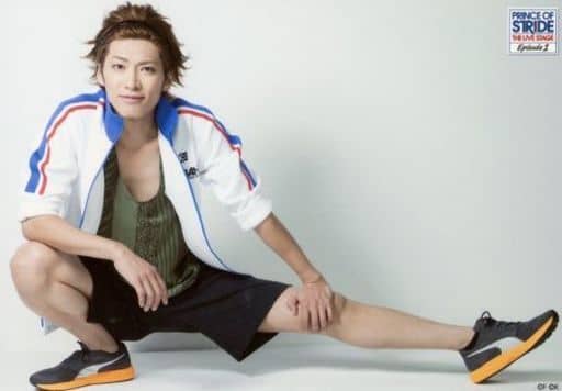 Takuya KISHIMOTO (Hasekura Heath) / Horizontal, Whole body, Costume : White, Blue, Green ...