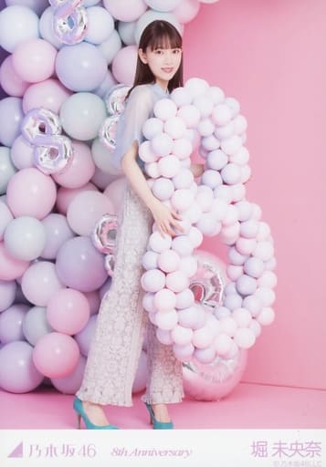 Official photo (Nogizaka46) / idol / Nogizaka46 Miona Hori / Whole-body ...