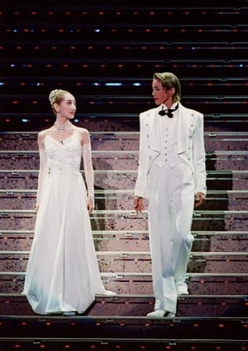 Takarazuka Revue (Sora-gumi) / Yoka Wao / Mari Hanafusa / Live Photo ...