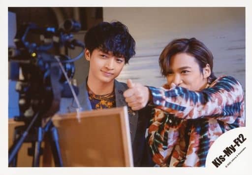 Kis-My-Ft2 / Yuta Tamamori / Kento Senga / Horizontal ・ Senga Left Hand ...