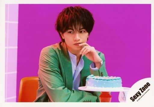 Zone / Ken Nakajima person / horizontal ・ bust up ・ costume green ...