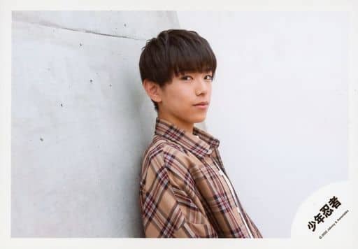 Boy Ninja / Ryusei Fukata / Horizontal ・ Bust up ・ Costume ・ Gray ...