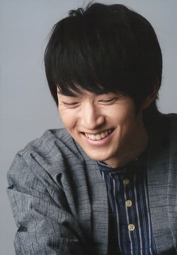 Masanari Wada / Bust Up / Costume Gray / Blue / Left Side / Below Eye Level / Background Gray ...