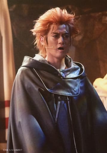 Official photo (male) / actor Tomoya Yamaguchi (Jugo) / Live Photo ...