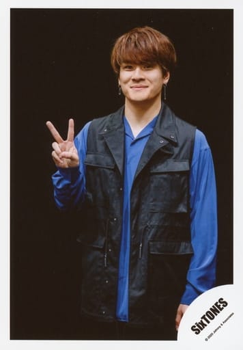 Official photo (Johnny's) / idol / SixTONES SixTONES / Shintaro ...