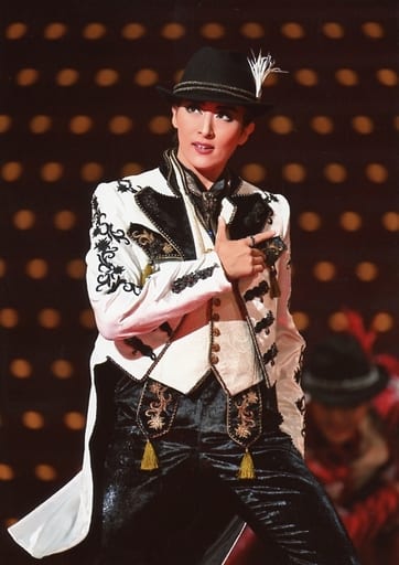 Official photo (female) / Takarazuka Revue (moon group) / actress Takarazuka Revue (Tsuki-gumi ...