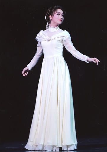 Takarazuka Revue (Tsukigumi) / Sakura Misono / Live Photo, Whole Body, Costume White, Body Left ...