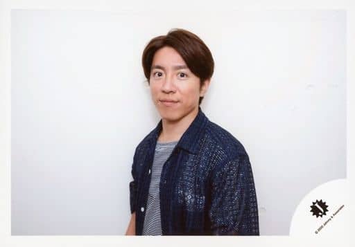 Kanjani Eight / Shingo Murakami / horizontal, bust up, black costume ...