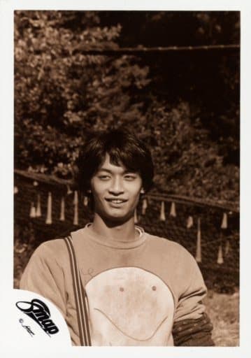SMAP / Shingo Katori / Bust Up / Body Facing Right / Eye View Left ...