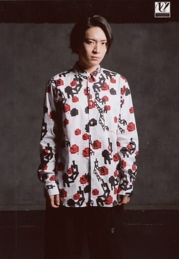 Official photo (Male) / Singer / Actor Yuya Matsushita / "Yuya ...