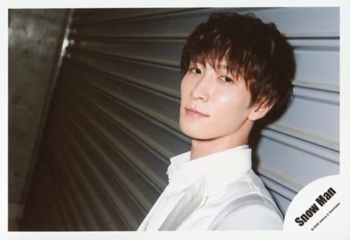 Official photo (Johnnys) / idol / Snow Man Snow Man / Ta Sho Watanabe / horizontal bust up ...