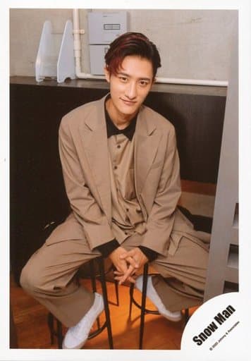 Official photo (Johnnys) / idol / Snow Man Snow Man / Hikaru Iwamoto ...