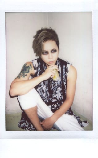 Official photo (Male) / visual kei band / BugLug BugLug / Shokai / Nama ...