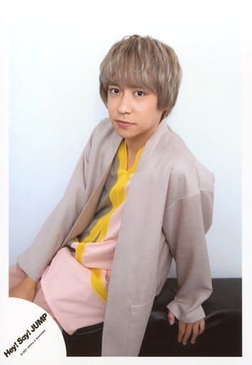 Official photo (Johnnys) / idol / Hey! Say! JUMP Hey! Say! JUMP / Hikaru Yaotome / upper body ...
