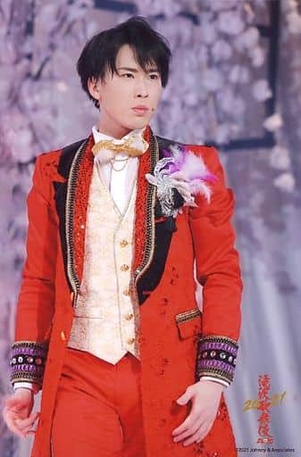 Official photo (Johnnys) / idol / Snow Man Snow Man / Ryota Miyadate / Live Photo / Above Knee ...