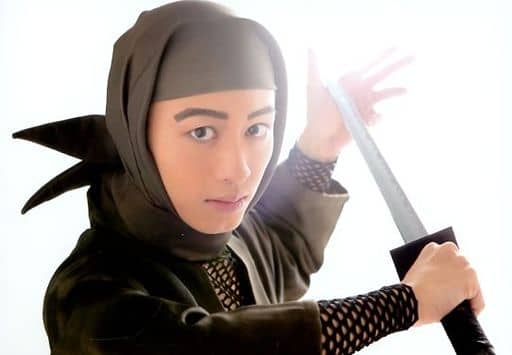 Official photo (male) / actor Ryota Kobayashi (Shosen 尊奈 Mon ...