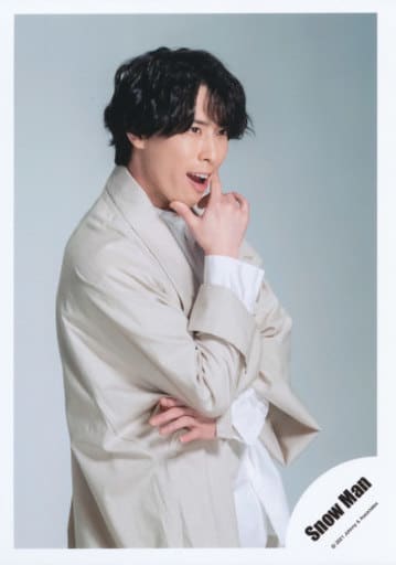Official photo (Johnnys) / idol / Snow Man Snow Man / Ryota Miyadate / upper body / Snow Man ...