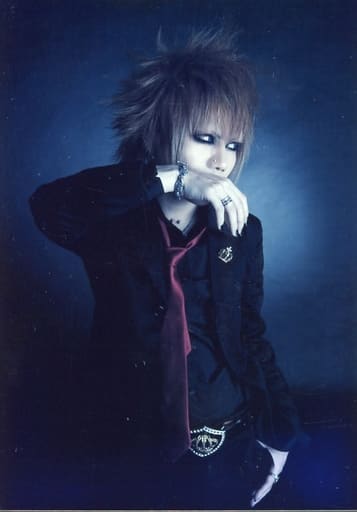 Official photo (Male) / visual kei band / Sadie Sadie / Mao / CD "The ...