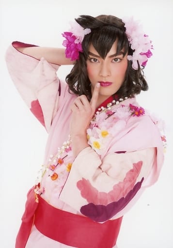 Official photo (male) / actor Kazumi Doi (Hansuke DOI) / Character Ta ...