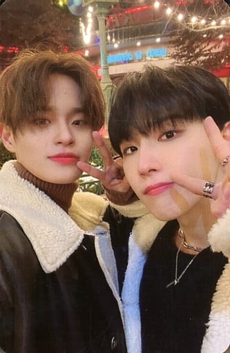 AB6IX / Woong Lee Dae-hwi (DaeHwi) / CD "3 rd EP (Repackage) Salute : A ...