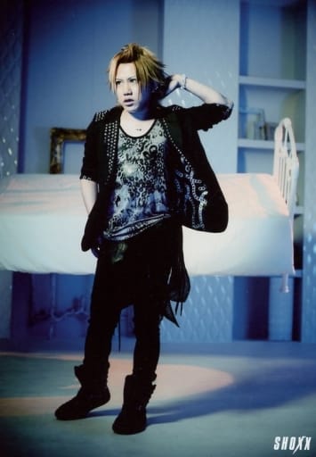 Official photo (Male) / visual kei band / Nightmare Nightmare / Yomi ...