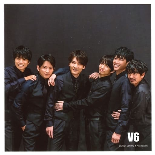 V6 / Gather (6 people) / On the knees / V6 Kokaku Photo Gather B ...