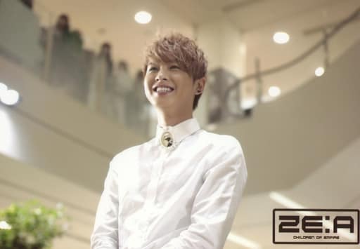 Ze:a Minwoo