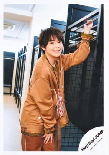 Hey! Say! JUMP / Daiki Arioka / Knee-high / single "Sing-along" MV ...