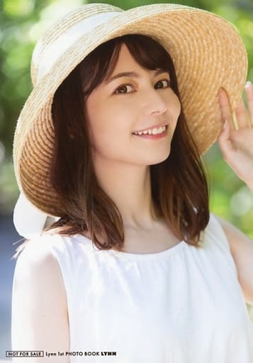 生寫真(女)/聲優 Lynn/Lynn 1 st寫真集Seven Net特典明信片 | 雜貨・小配件 | Suruga-ya.com