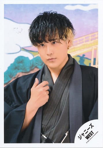 Official photo (Johnnys) / idol / Johnny's West Johnny's West / Terufumi kiriyama / Bust Up ...