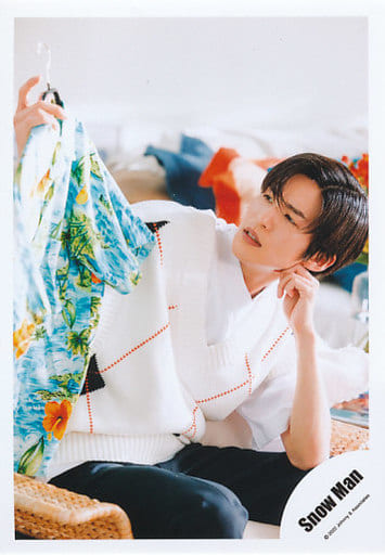 Official photo (Johnnys) / idol / Snow Man Snow Man / Meguro Ren / On the Knee / Single "Orange ...